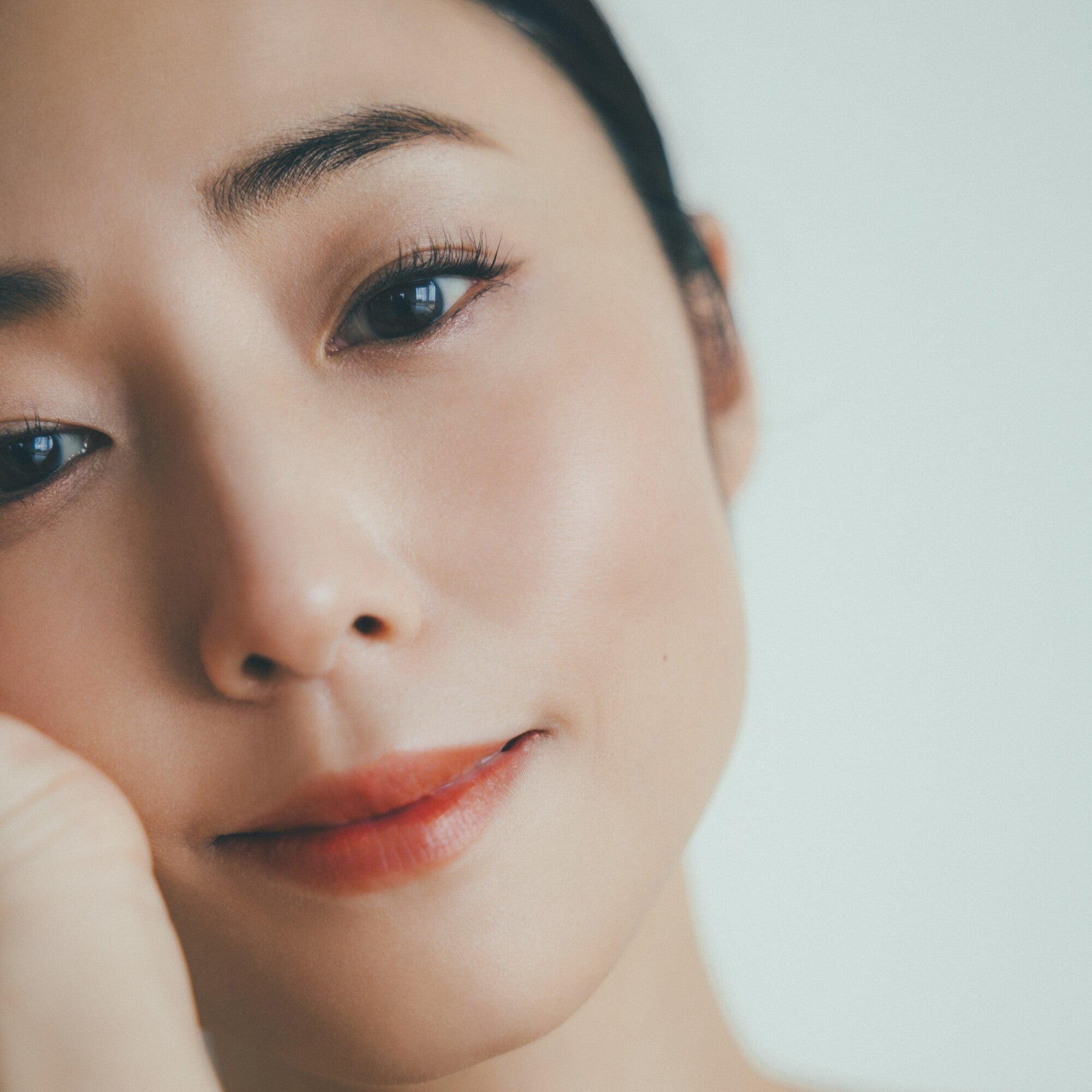 自分の心に向き合い、寄り添う 心のくすみに「効く」 人生が動くMEGUMIの循環ビューティ｜SENLY